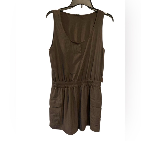 Vuori | Pants & Jumpsuits | Nwt Vuori Villa Utility Romper Java Size S ...